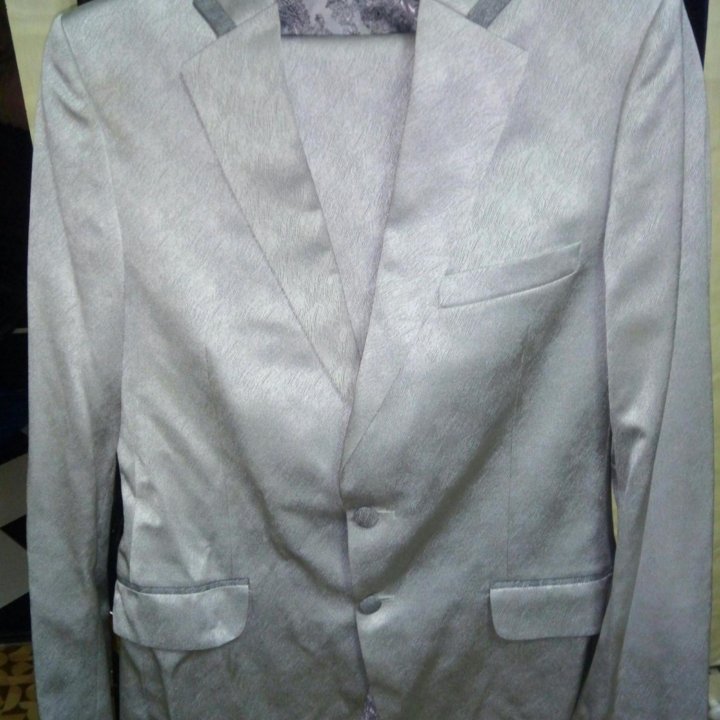 Мужской костюм La Djotto в Москве, цена 2 000 руб. | Объявления о ...