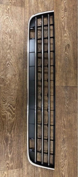 Решетка радиатора VW Tuareg NF 7P6 853 671 – купить в Москве, цена 10 ...