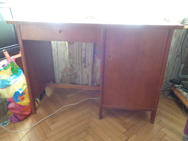 Письменный стол СССР – купить в Москве, цена 999 руб., продано 7 мая ...