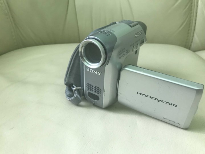 Видеокамера Sony DCR-HC19E – купить в Подольске, цена 1 000 руб., дата ...