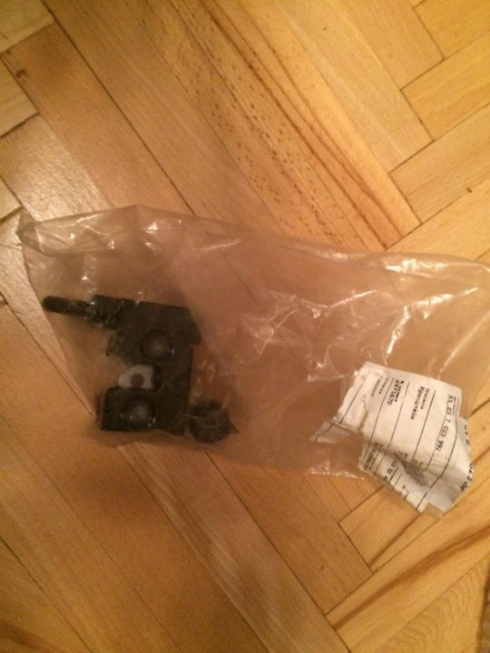 Замок капота BMW 51 23 8 240 599 (51238240599) – купить в Москве, цена ...