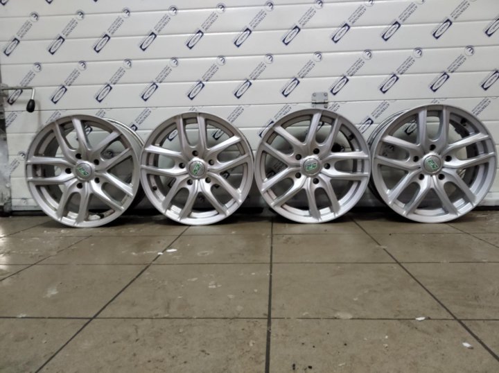 Продам литые диски R15 – купить в Омске, цена 14 000 руб., дата ...