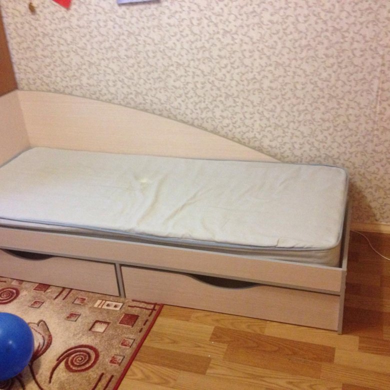 Кровать с ортопедическим матрасом – купить в Ярославле, цена 3 500 руб ...