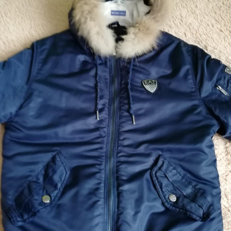 Куртка Армани – купить в Москве, цена 5 000 руб., дата размещения: 21. ...