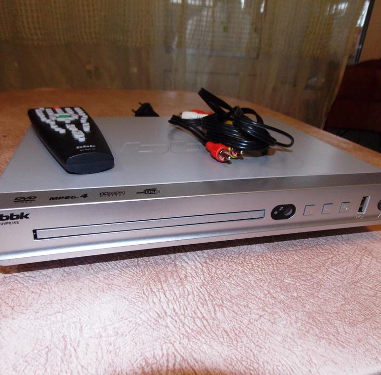 DVD караоке плеер BBK DVP035S – купить в Москве, цена 600 руб., продано 28 марта 2018 – DVD, Blu ...