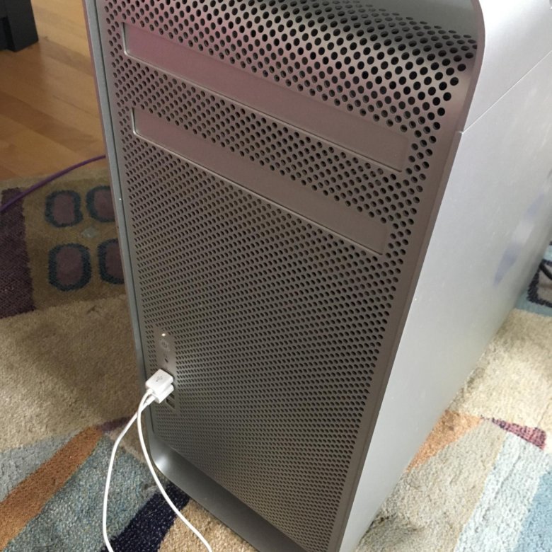 Mac Pro 2007 года – купить в Москве, цена 10 000 руб., продано 28 ...