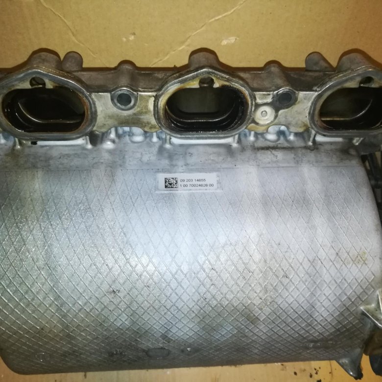 Впускной коллектор A2721402401 для Mercedes-Benz – купить в Москве ...