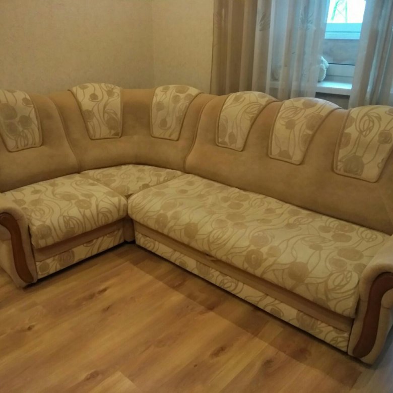 Диван угловой – купить в Тюмени, цена 5 000 руб., продано 15 декабря ...