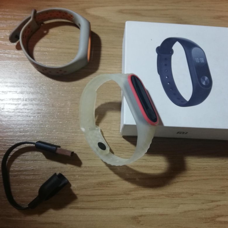 Xiaomi Mi Band 2 – купить в Москве, цена 450 руб., дата размещения: 05. ...