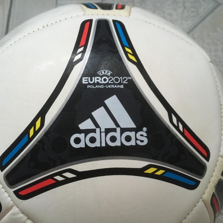 Футбольный мяч adidas – купить в Калининграде, цена 5 000 руб., дата ...